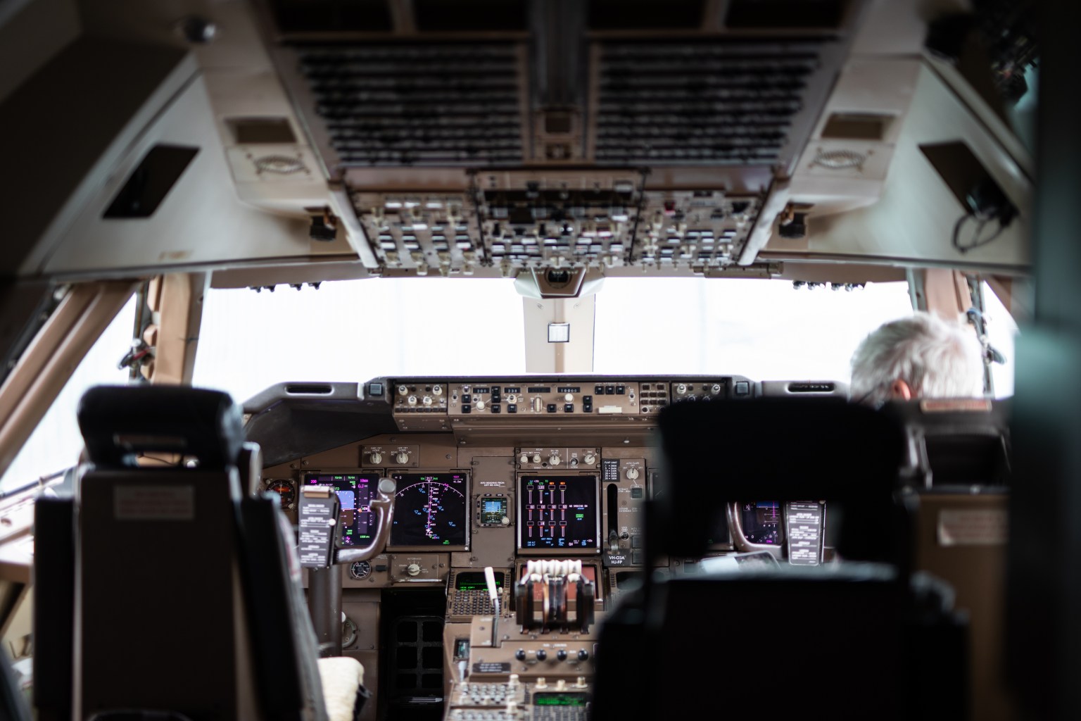 Boeing 777-200 fuel system - Online Aviation Training